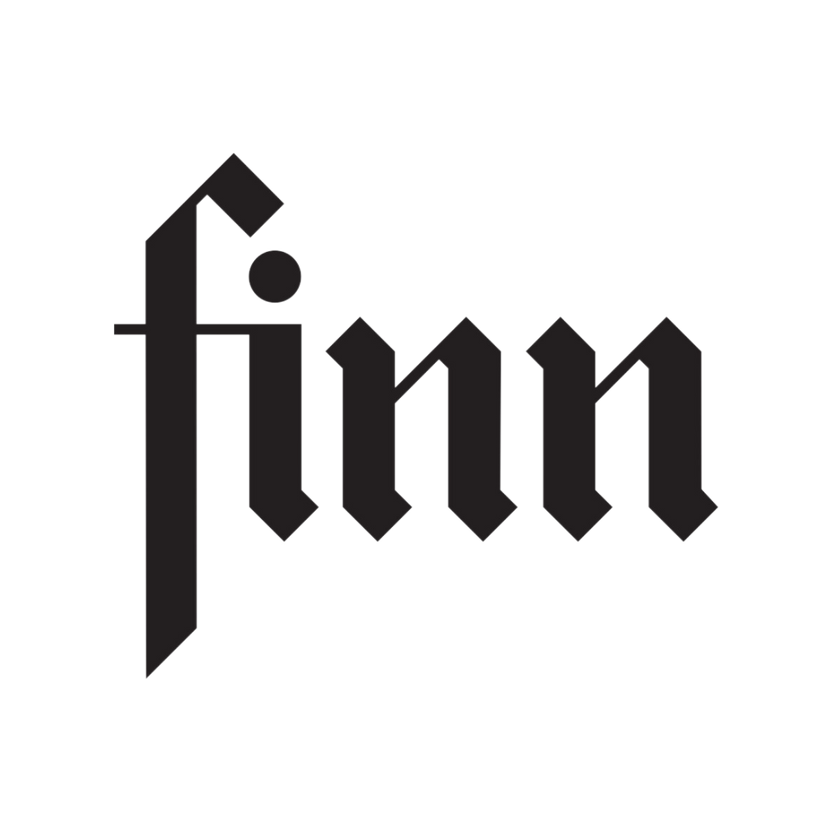 OVAL SOLARIS ENGAGEMENT RING – Finn