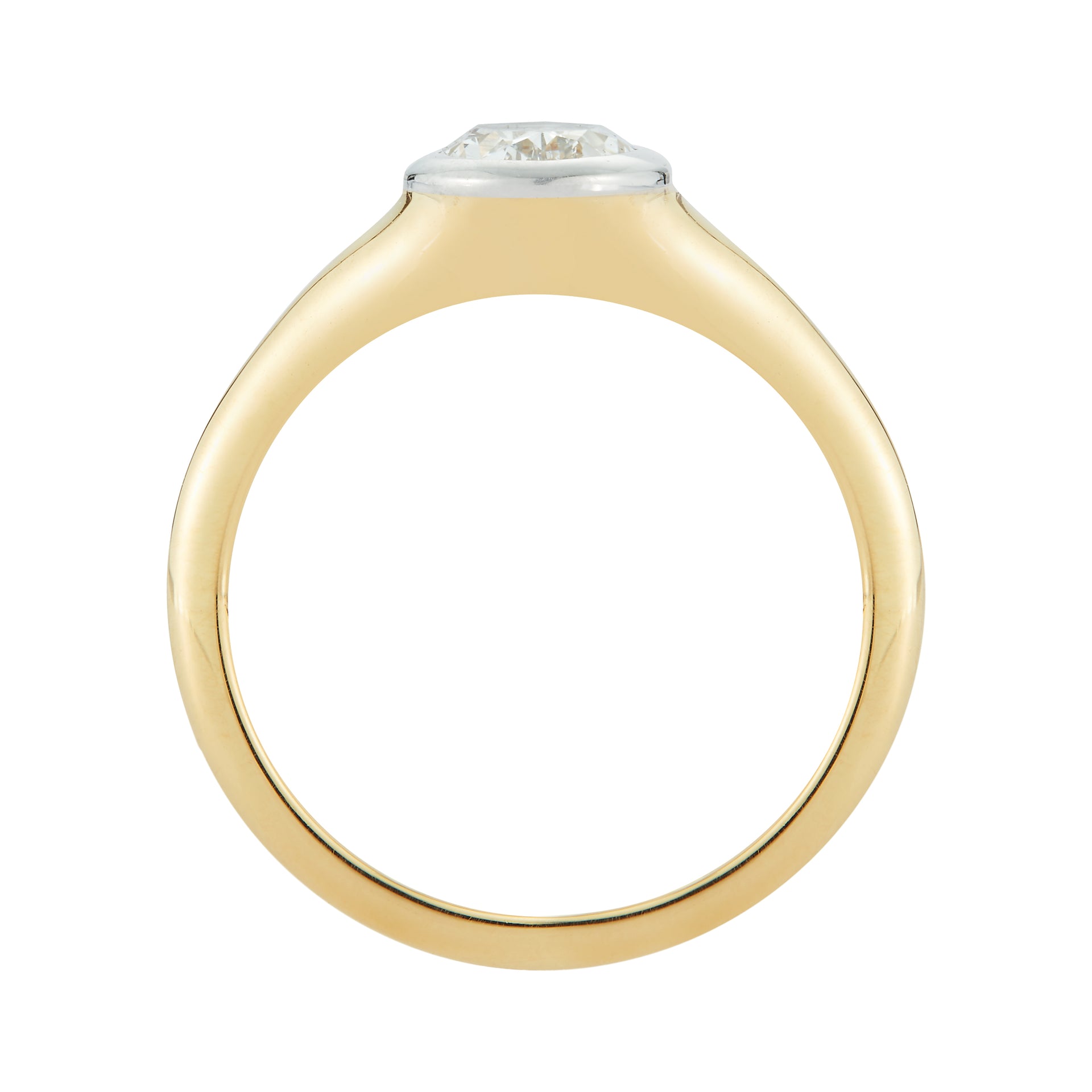OVAL SOLARIS ENGAGEMENT RING – Finn